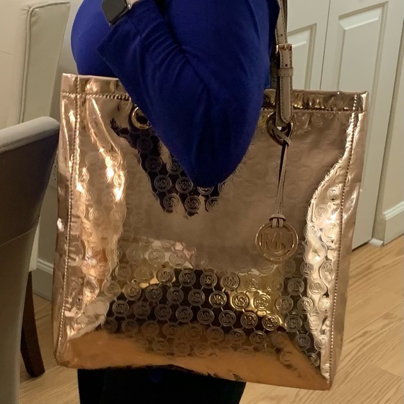 MICHAEL Michael Kors | Bags | Michael Lord Metallic Gold Tote Bag ...